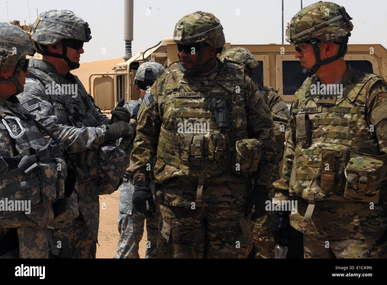 Lt gen donald m campbell -Fotos und -Bildmaterial in hoher Auflösung ...