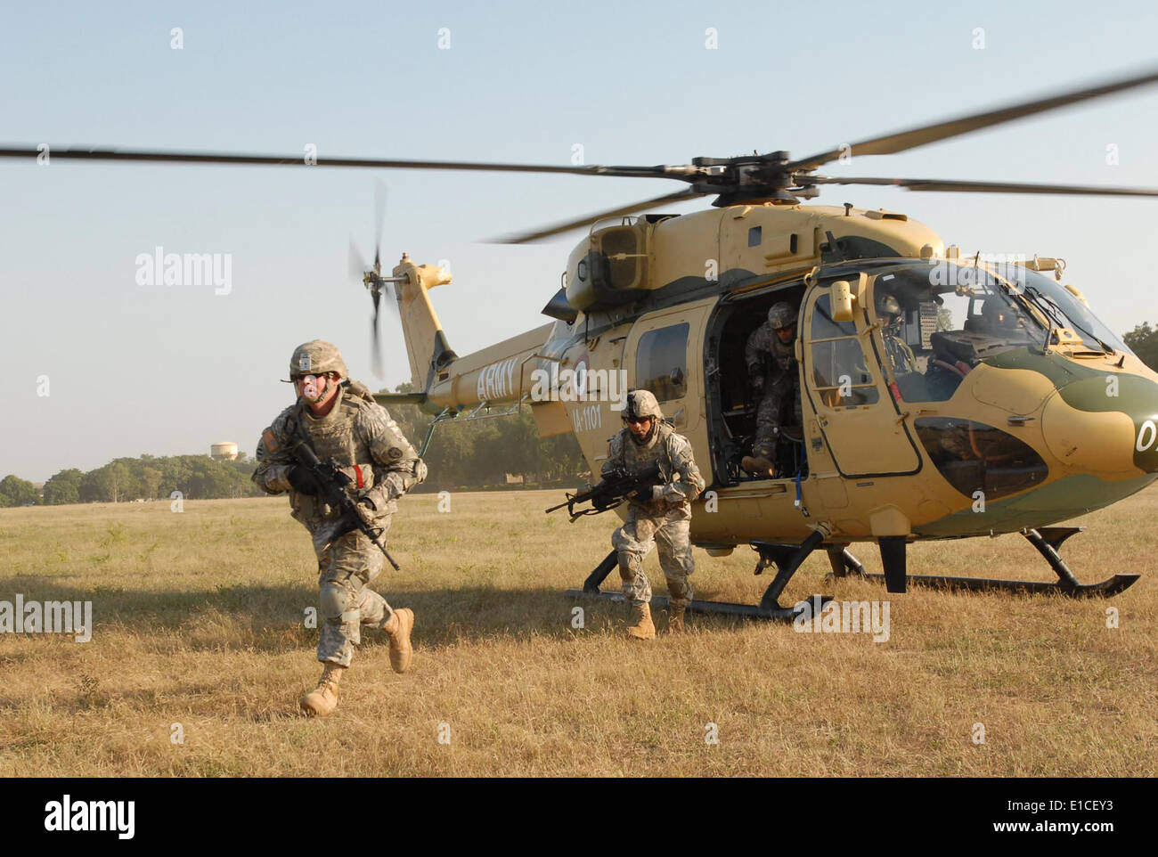 14th cavalry us army -Fotos und -Bildmaterial in hoher Auflösung – Alamy