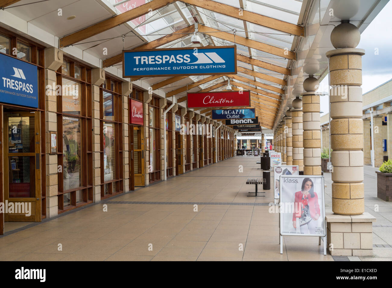 Lakeside shopping center -Fotos und -Bildmaterial in hoher Auflösung – Alamy