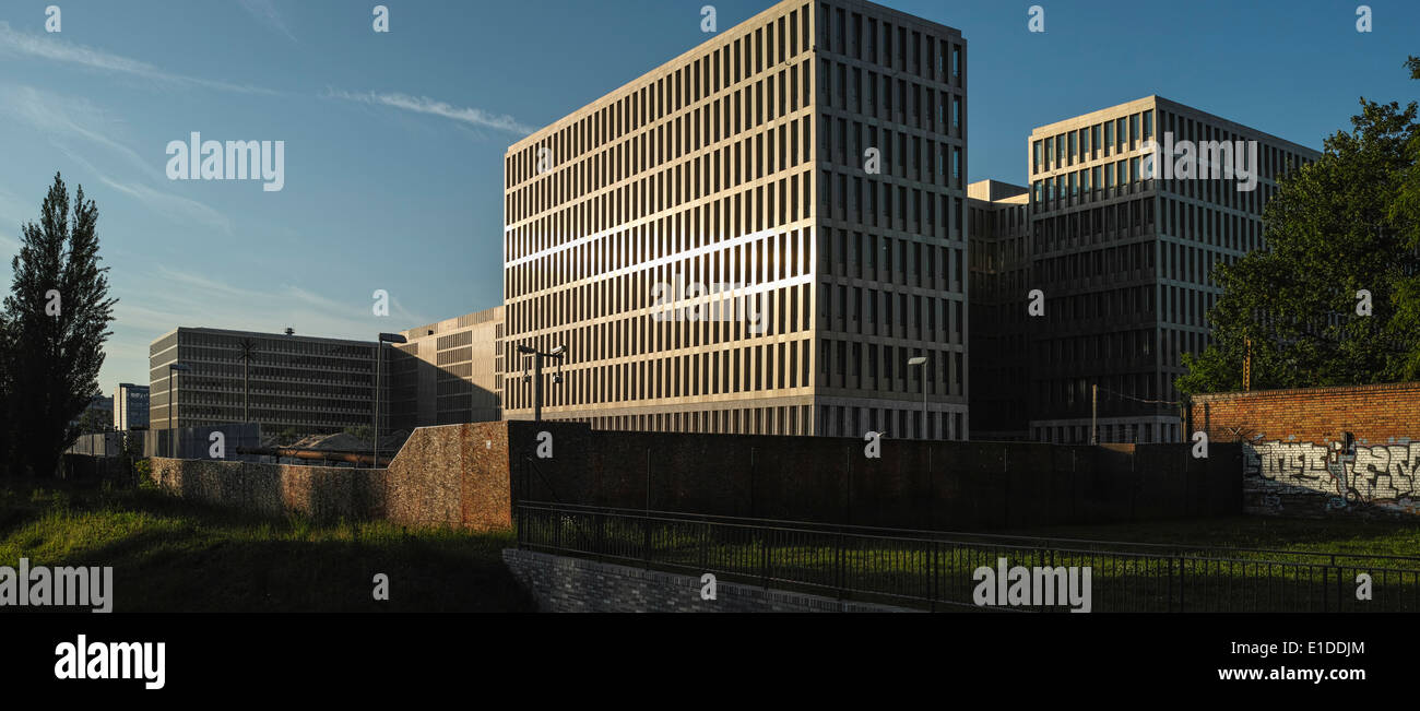 Bnd headquarters berlin -Fotos und -Bildmaterial in hoher Auflösung – Alamy
