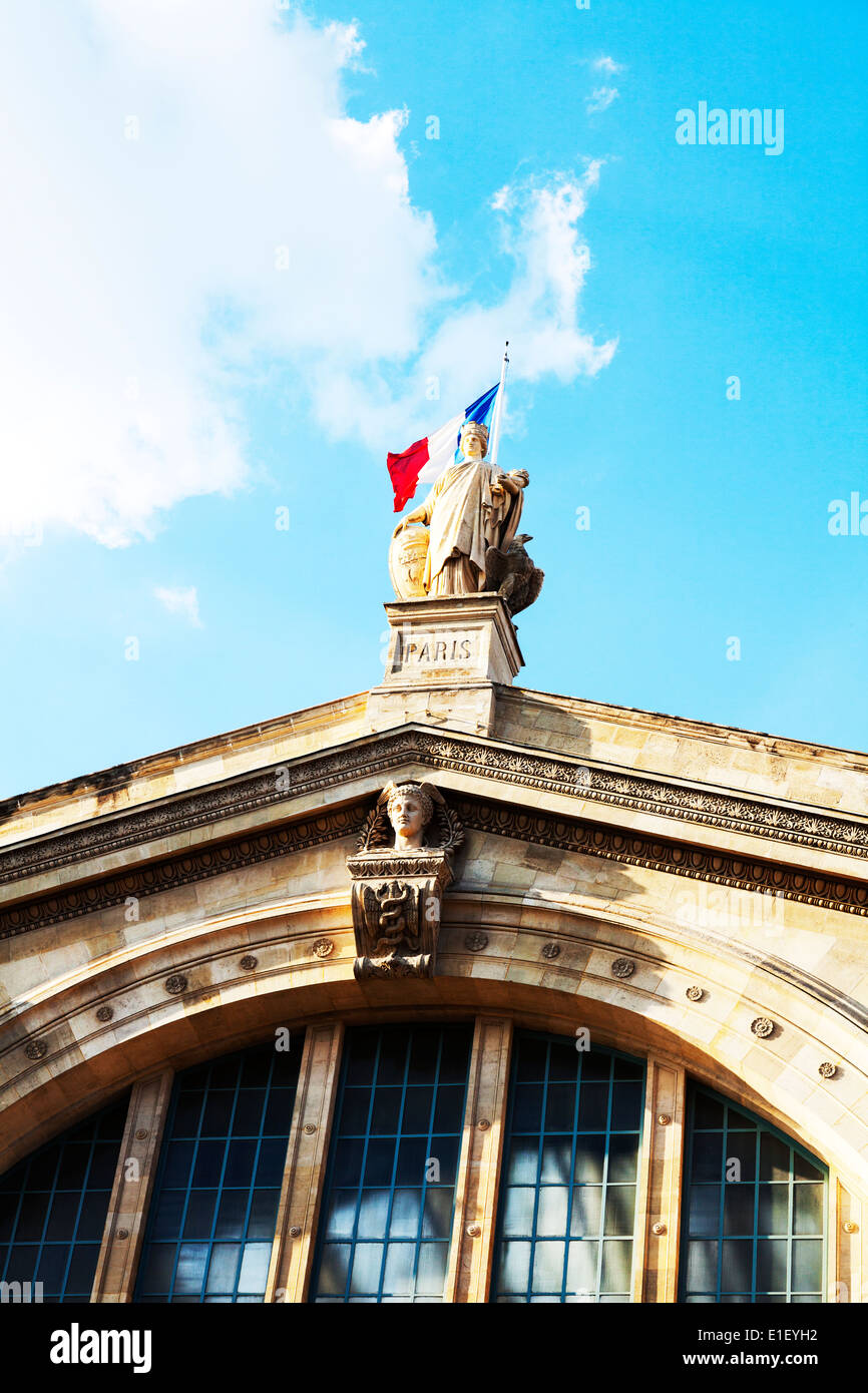 Gare du nord bahnhof in paris -Fotos und -Bildmaterial in hoher ...