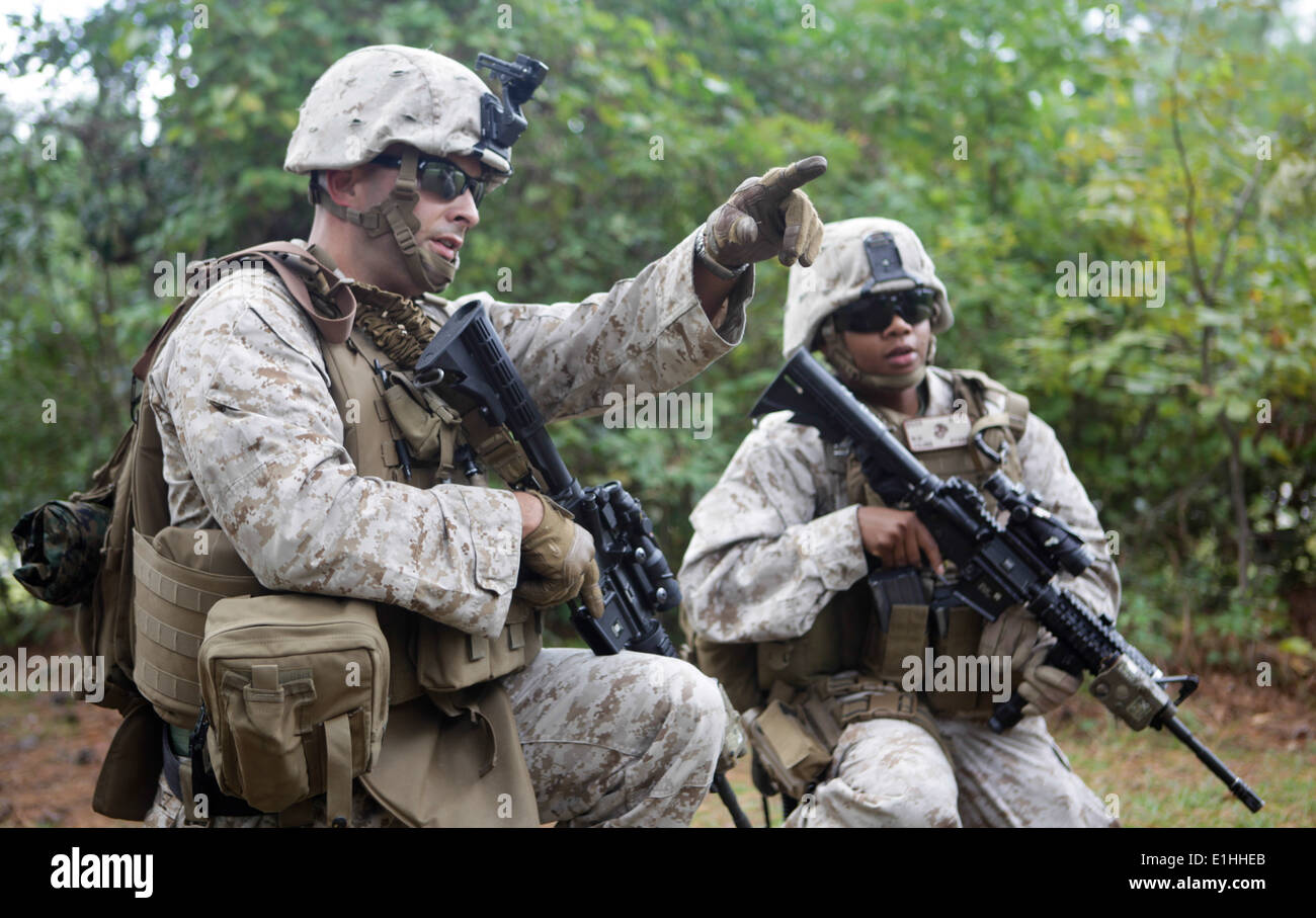 Isaiah young -Fotos und -Bildmaterial in hoher Auflösung – Alamy