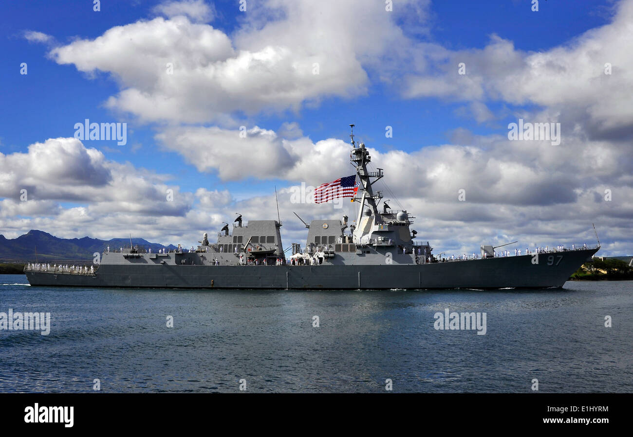 Uss halsey ddg 97 -Fotos und -Bildmaterial in hoher Auflösung – Alamy