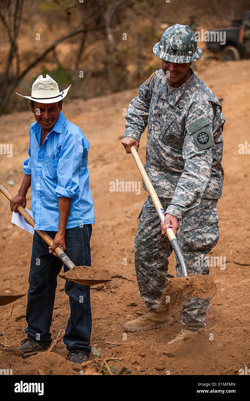 35th engineer brigade -Fotos und -Bildmaterial in hoher Auflösung – Alamy
