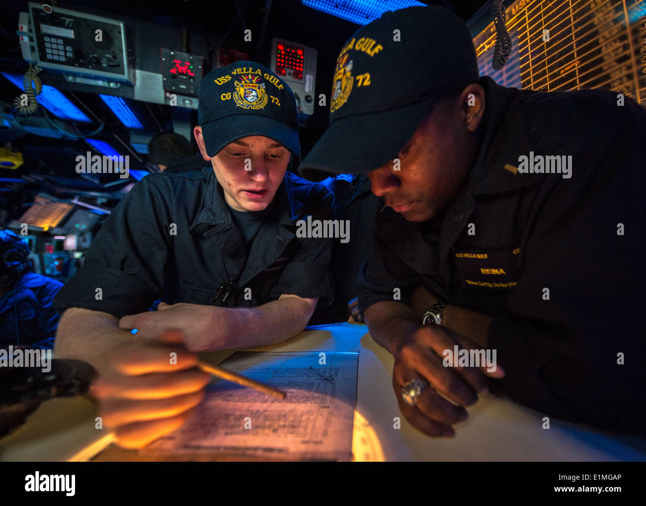 Jcccproduct us navy operations spezialist seemann scott mcgill -Fotos ...