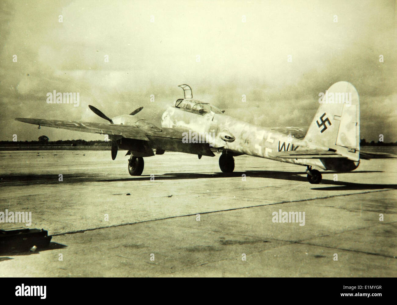 Messerschmitt me 210 -Fotos und -Bildmaterial in hoher Auflösung – Alamy