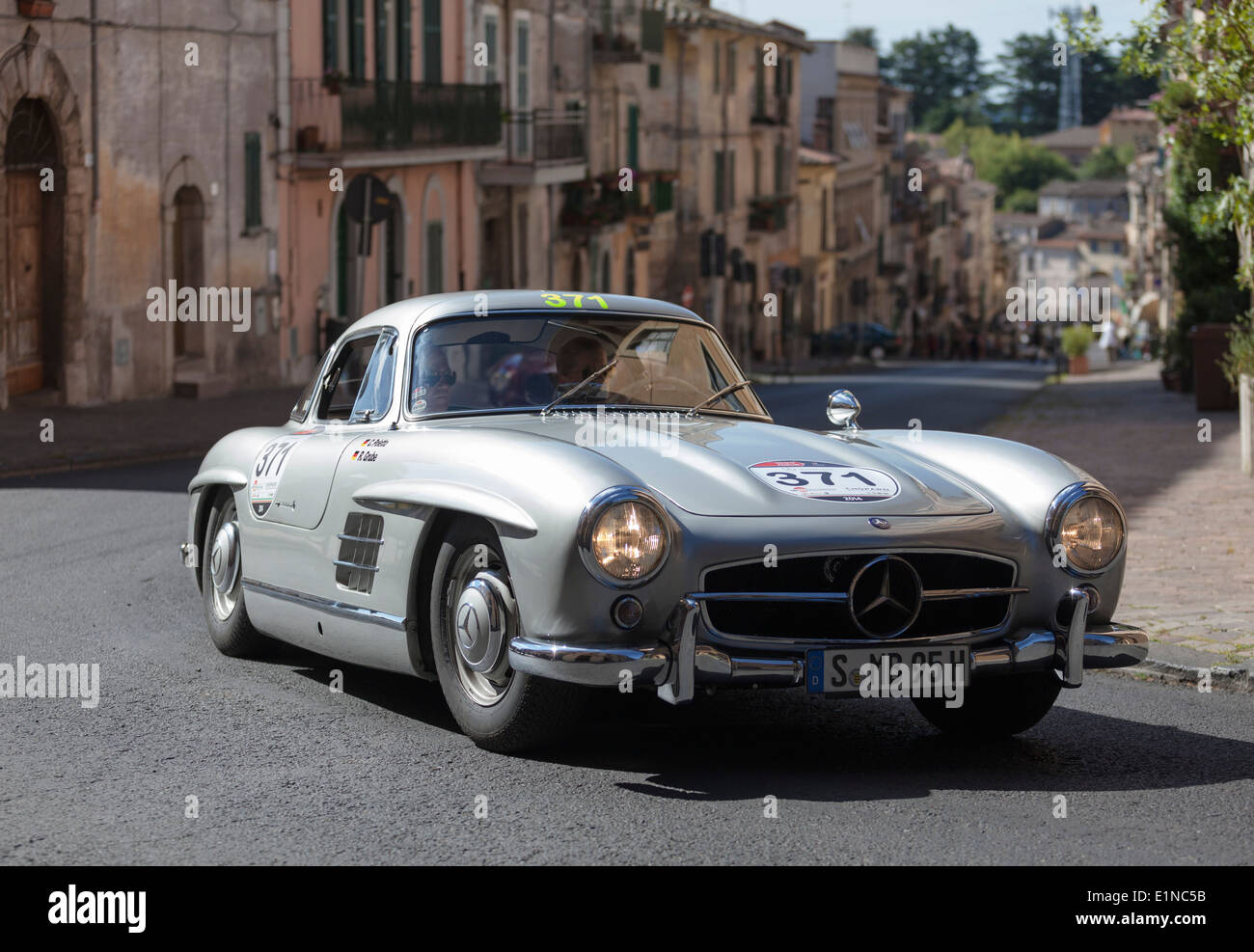 1955 Mercedes-Benz 300 SL W 198 1955 in der Mille Miglia Oldtimer rally ...