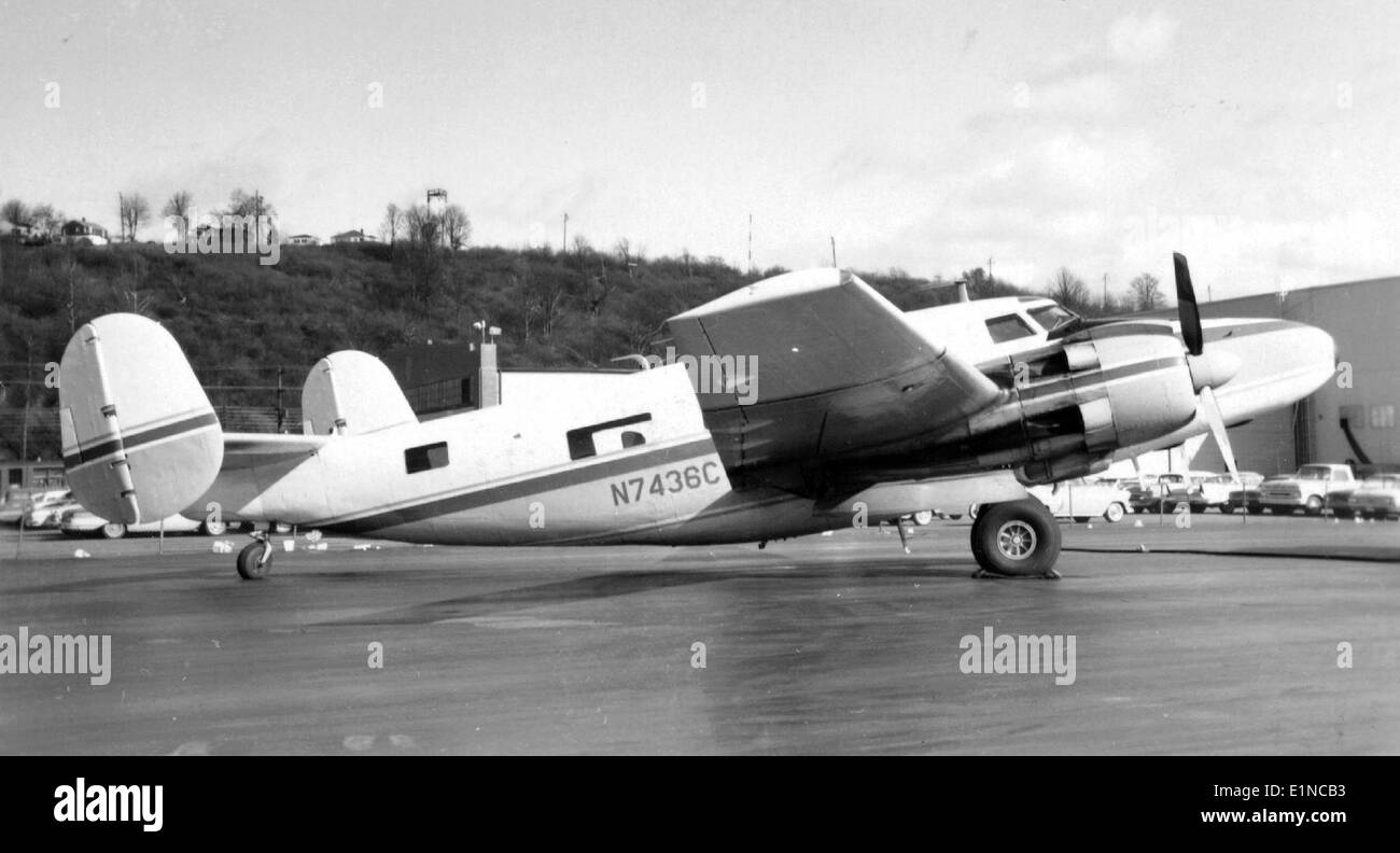 Lockheed pv 2 -Fotos und -Bildmaterial in hoher Auflösung – Alamy