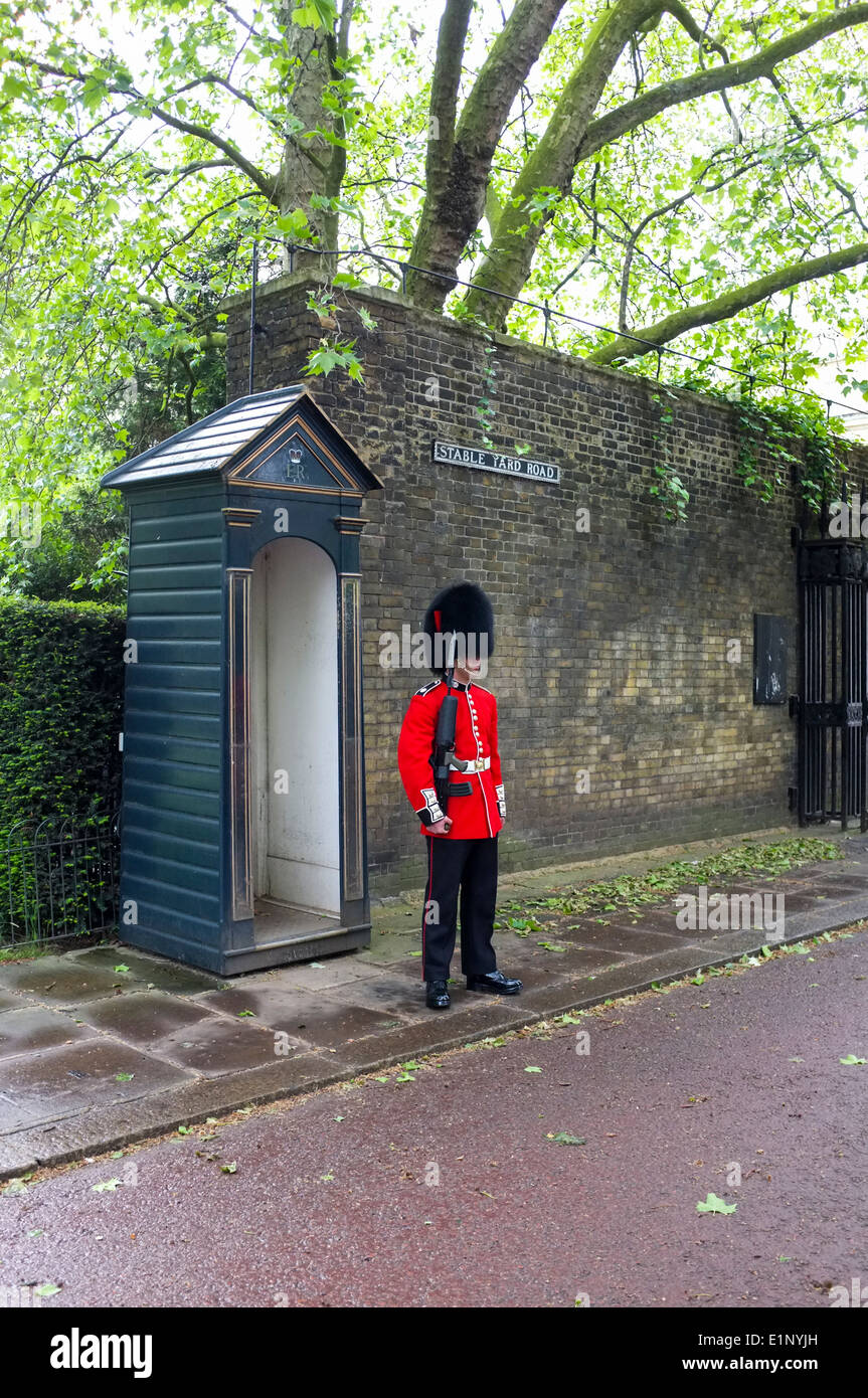 Sentry house -Fotos und -Bildmaterial in hoher Auflösung – Alamy