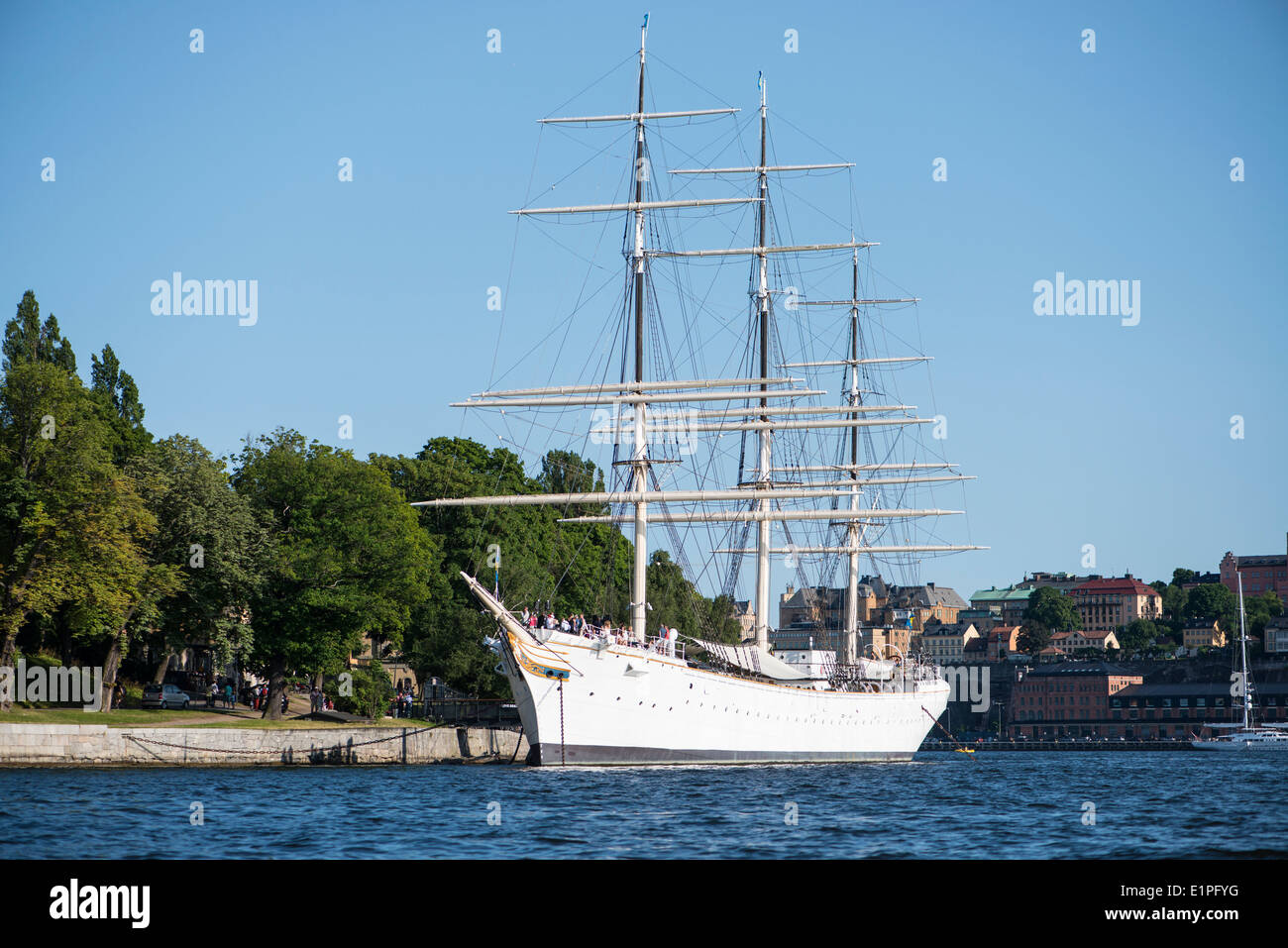 Dreimast segelschiff -Fotos und -Bildmaterial in hoher Auflösung – Alamy