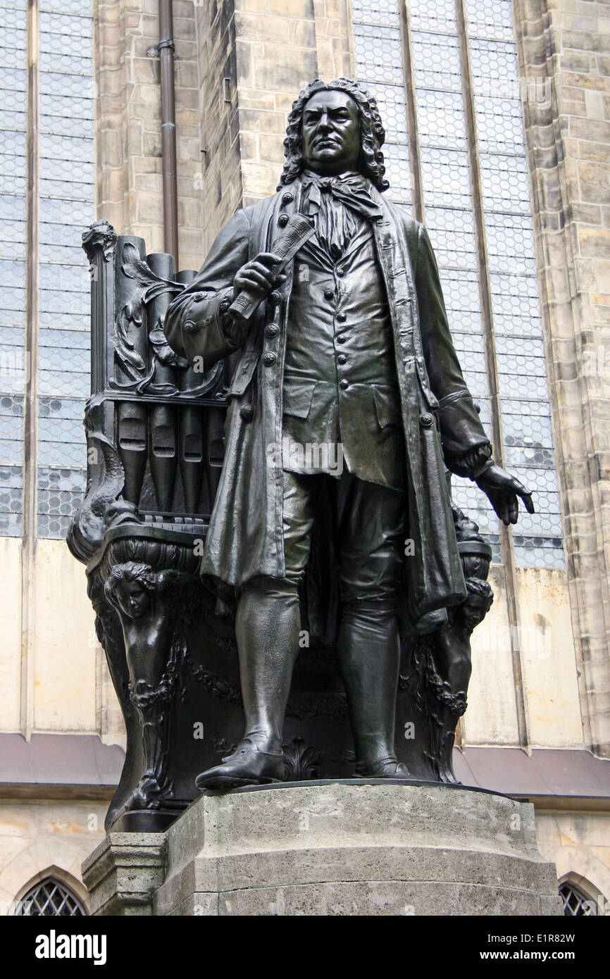 Statue Johann Sebastian Bach Thomaskirche Leipzig Stockfotografie - Alamy