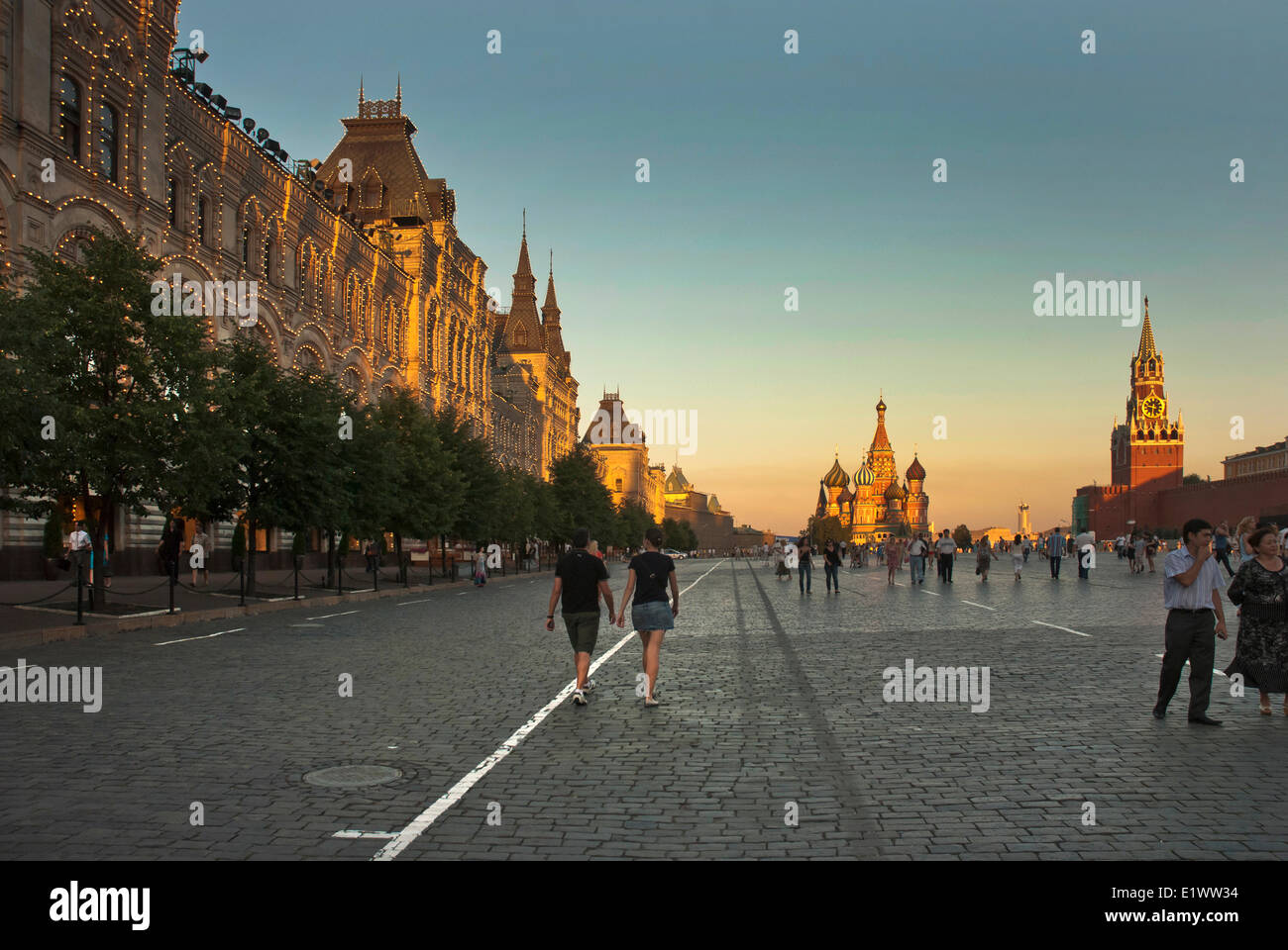 The red square in moscow -Fotos und -Bildmaterial in hoher Auflösung ...