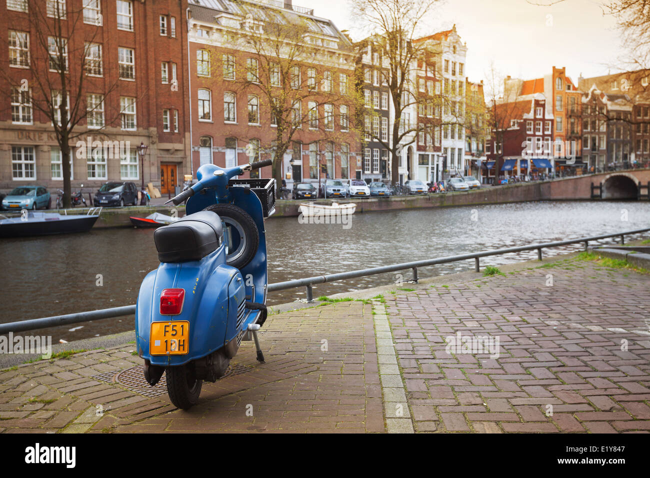 Dutch scooter -Fotos und -Bildmaterial in hoher Auflösung – Alamy