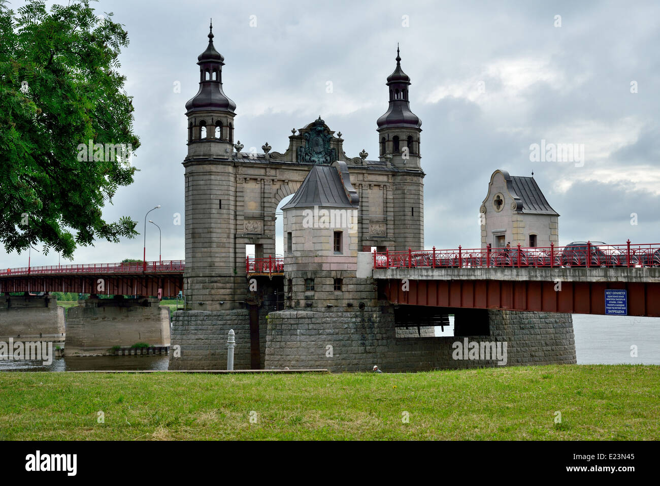 Louise bridge -Fotos und -Bildmaterial in hoher Auflösung – Alamy