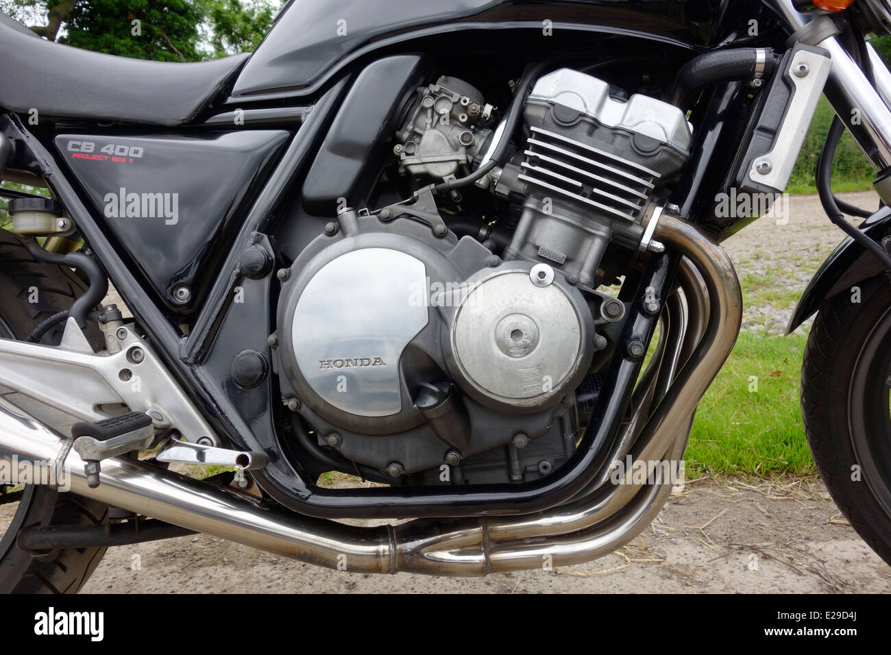 Motorrad motor detail -Fotos und -Bildmaterial in hoher Auflösung ...