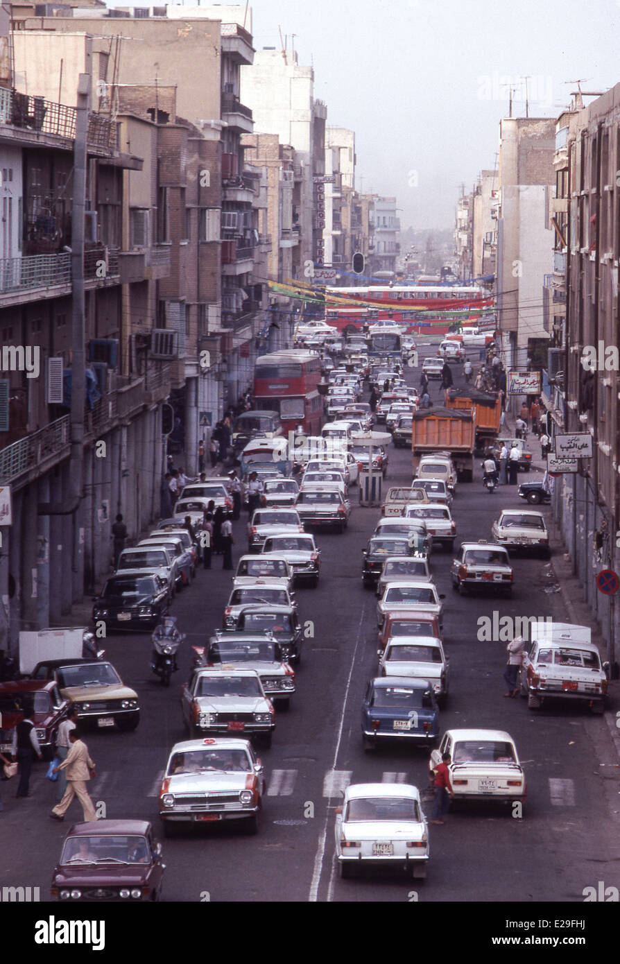 Stadtverkehr Der 1970er Jahre Stockfotos und -bilder Kaufen - Alamy