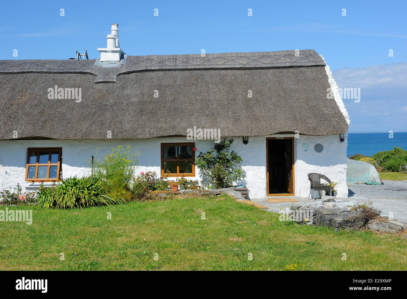 Bed and breakfast inishmore -Fotos und -Bildmaterial in hoher Auflösung ...