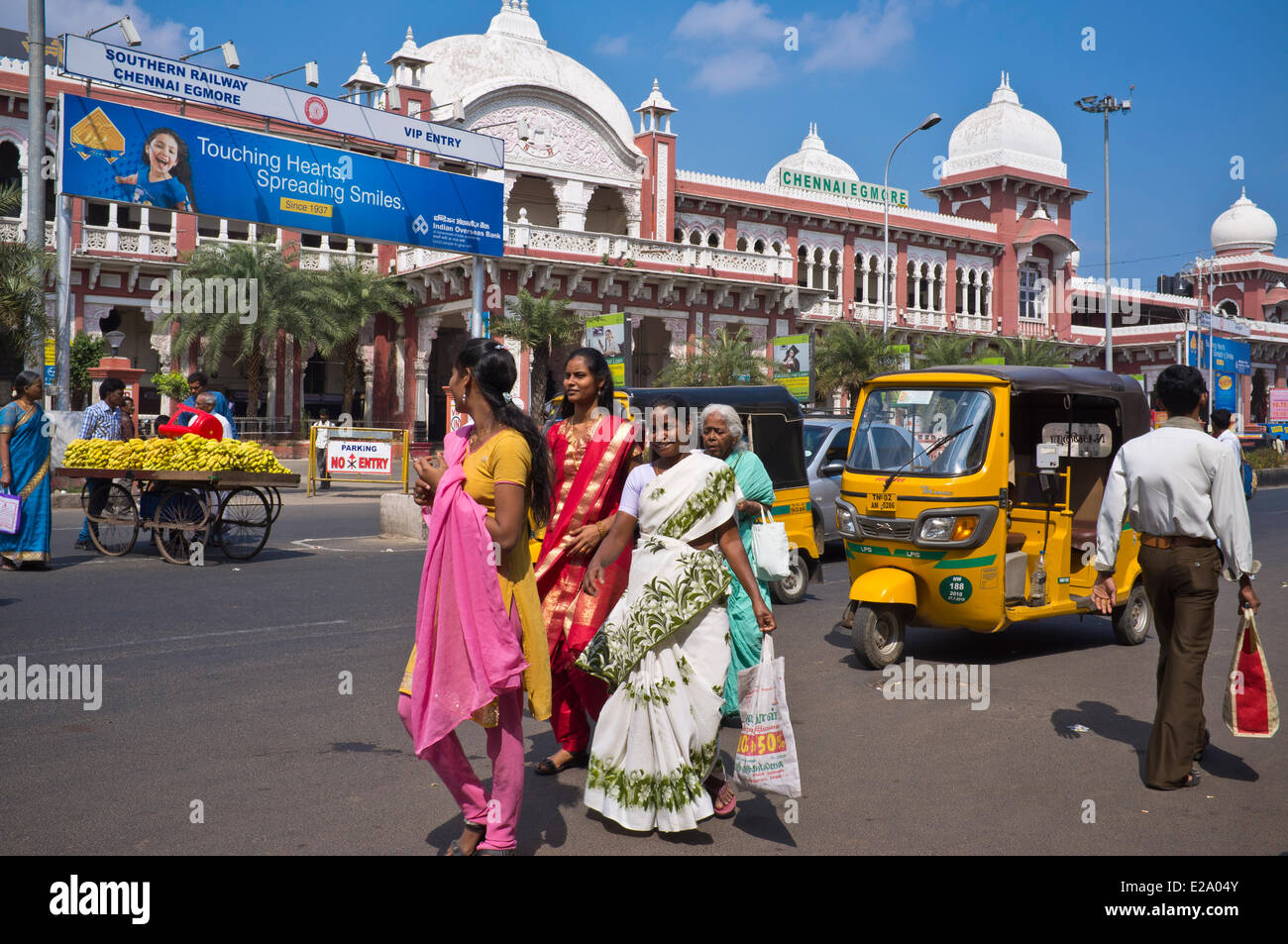 Indien, Tamil Nadu Zustand, Chennai (Madras), vor einem der 2 ... Indien, Tamil Nadu Zustand, Chennai (Madras), vor einem der 2 ...