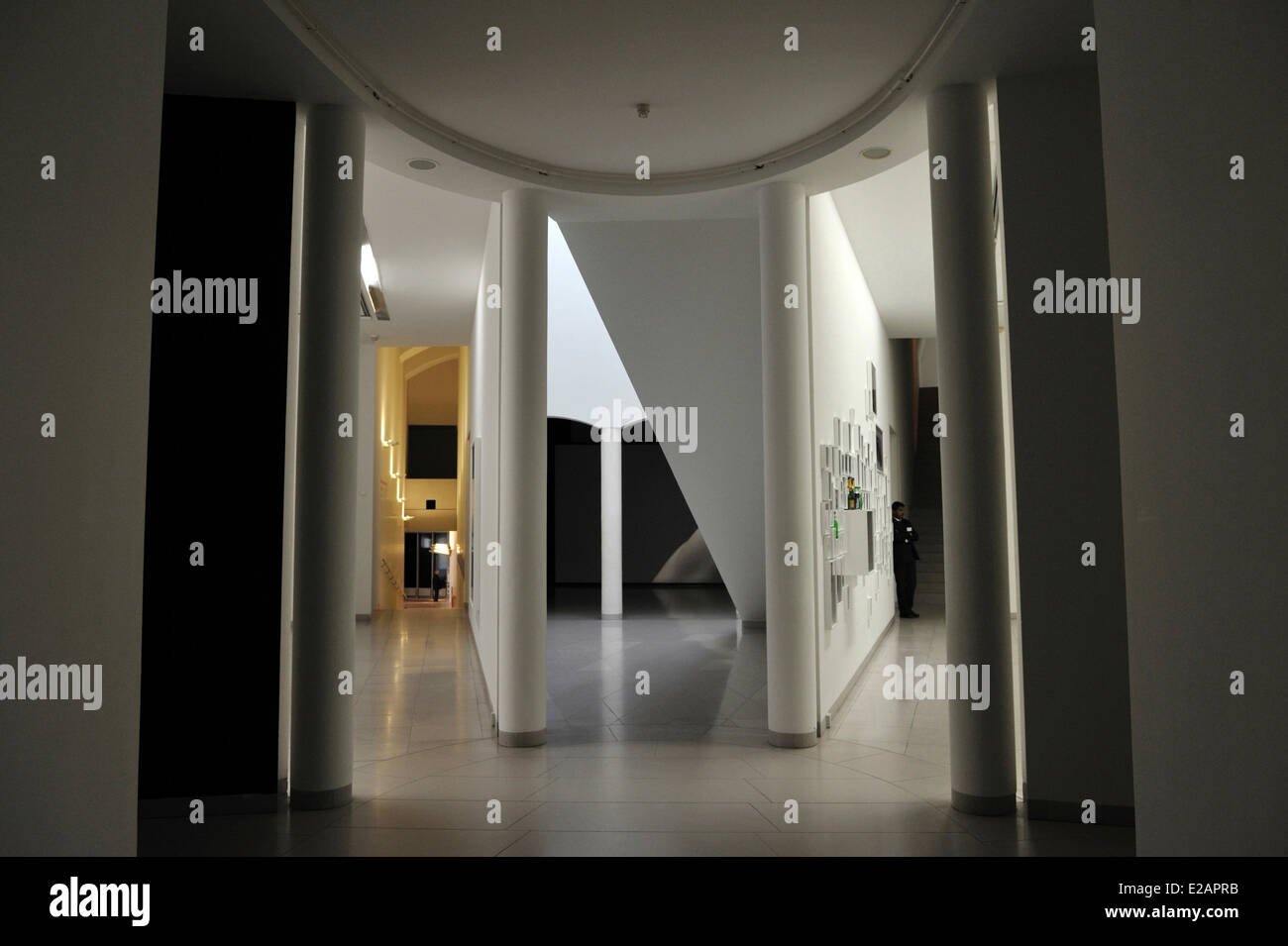 Mmk museum art frankfurt am -Fotos und -Bildmaterial in hoher Auflösung ...