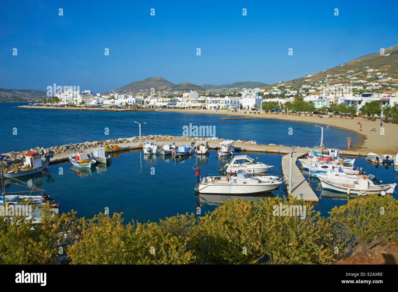 Parikia hora paros island cyclades -Fotos und -Bildmaterial in hoher ...