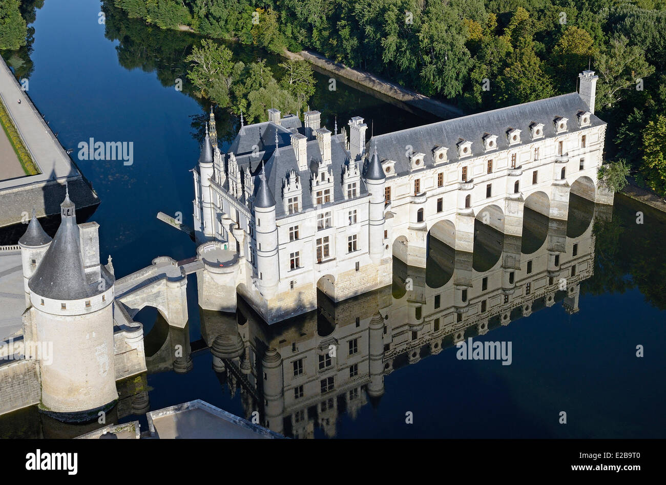 Frankreich, Indre et Loire, Loire-Schlösser, Chenonceau, Chateau de Chenonceau erbaut am Fluss ...