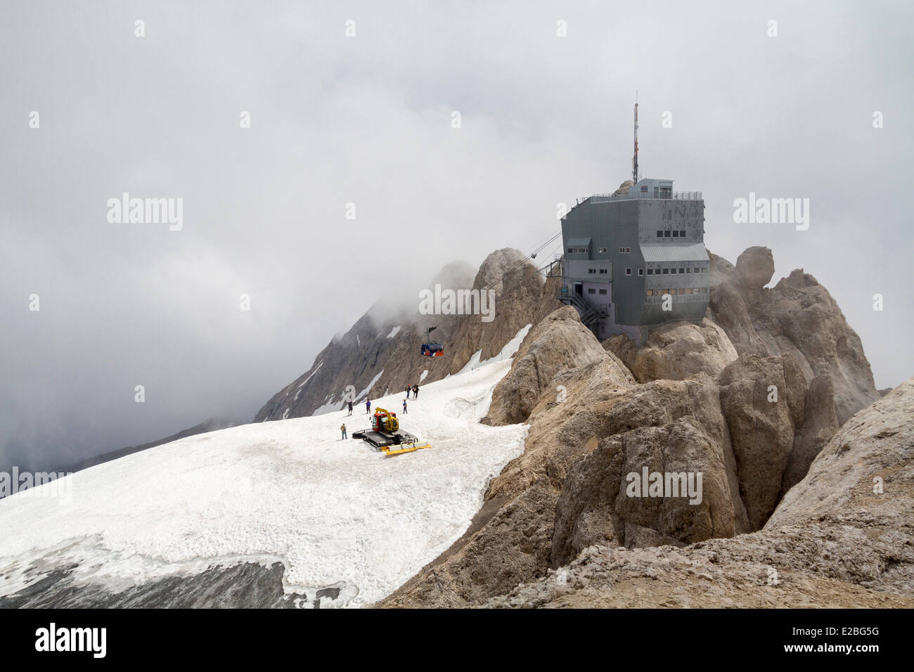 Marmolada seilbahn -Fotos und -Bildmaterial in hoher Auflösung – Alamy