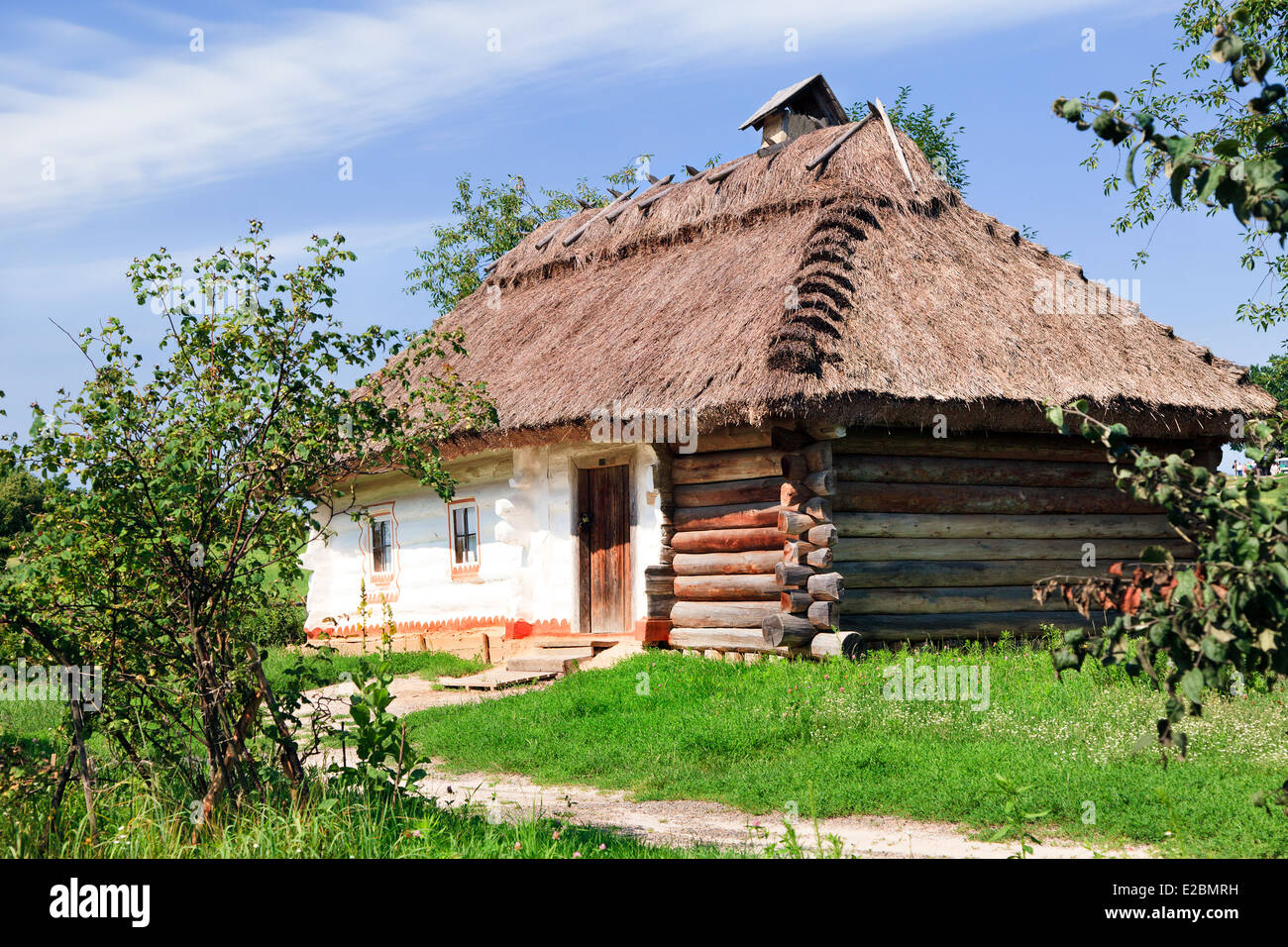 Russian farmhouse -Fotos und -Bildmaterial in hoher Auflösung – Alamy