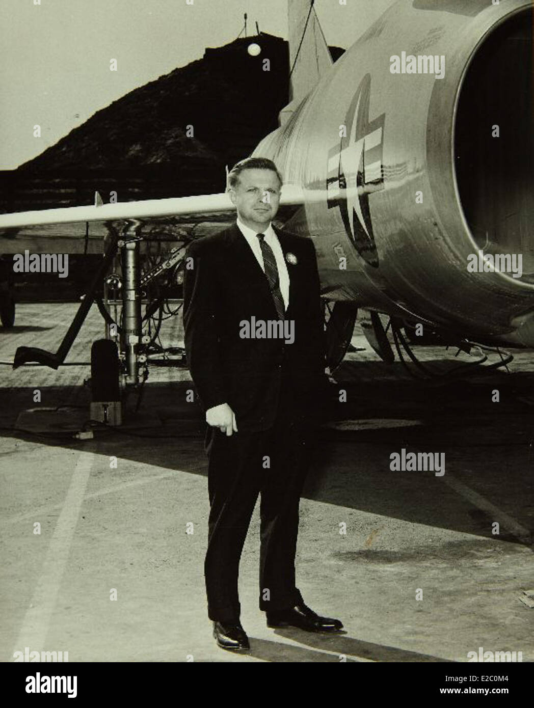 Richard Whitcomb war ein renommierter Luftfahrtingenieur, dessen Arbeit ...