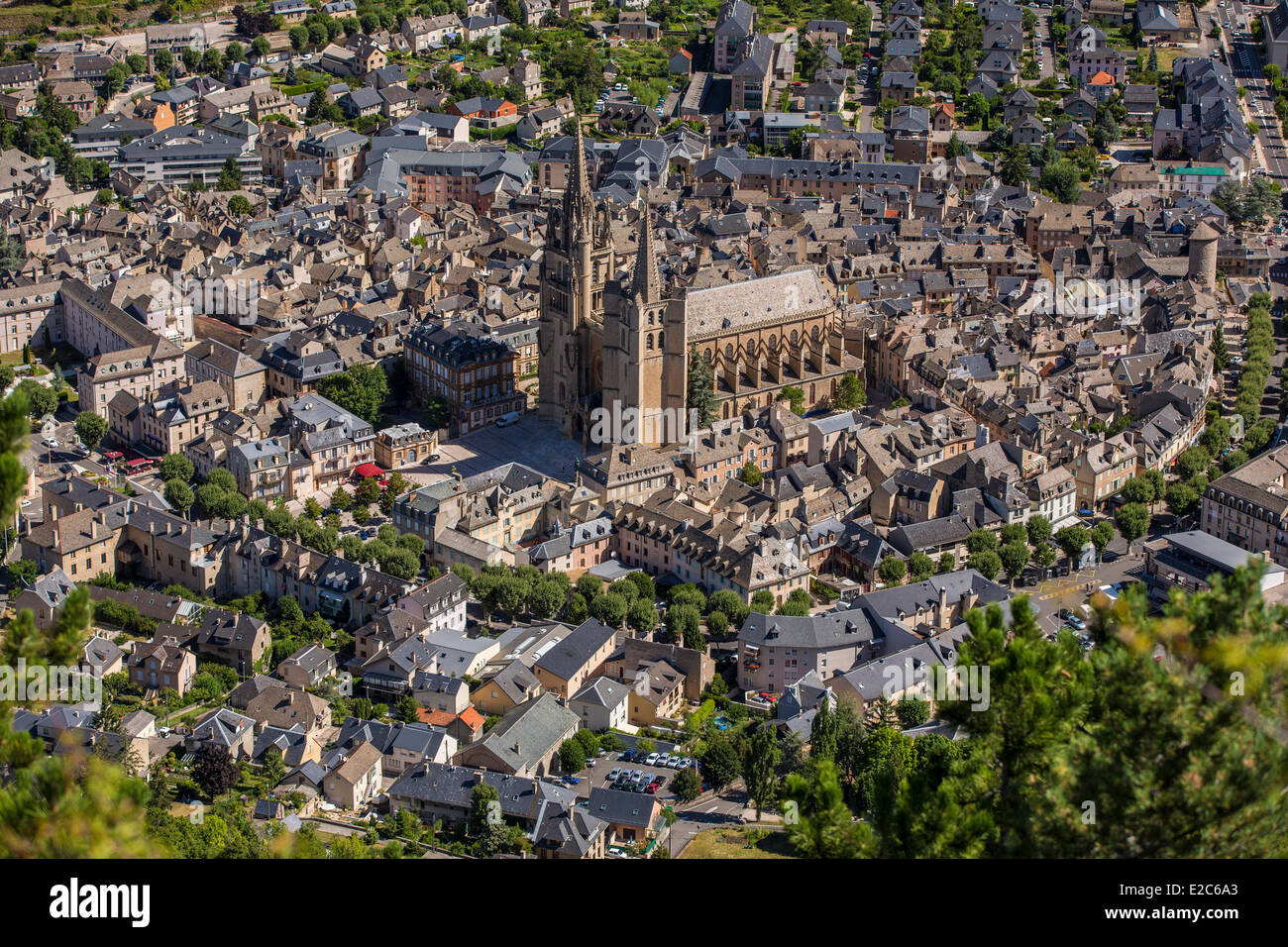 Mende kathedrale -Fotos und -Bildmaterial in hoher Auflösung – Alamy