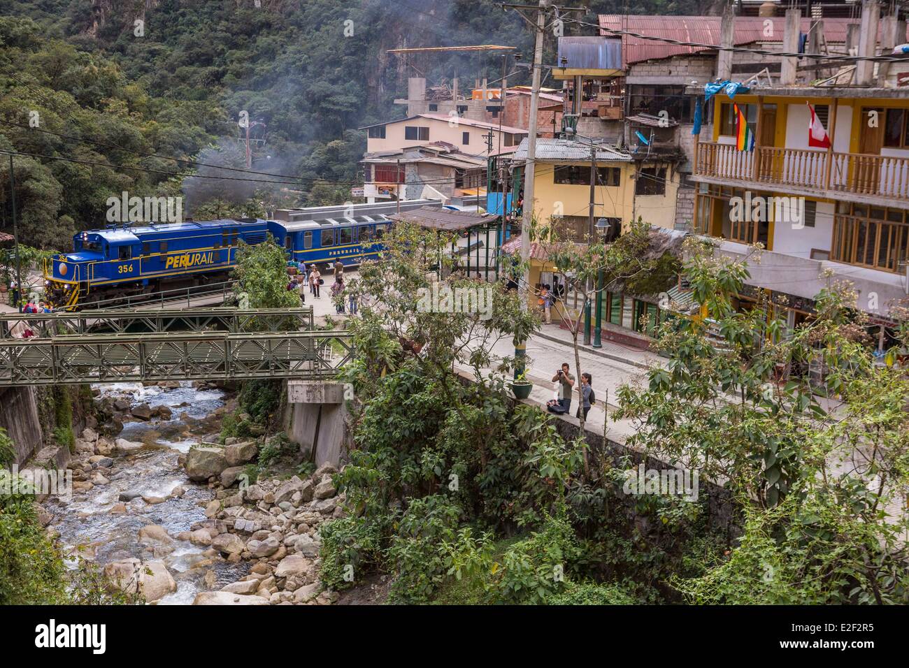 Peru, Cuzco Provinz, das Heilige Tal der Inkas, Dorf Aguas Calientes am ...