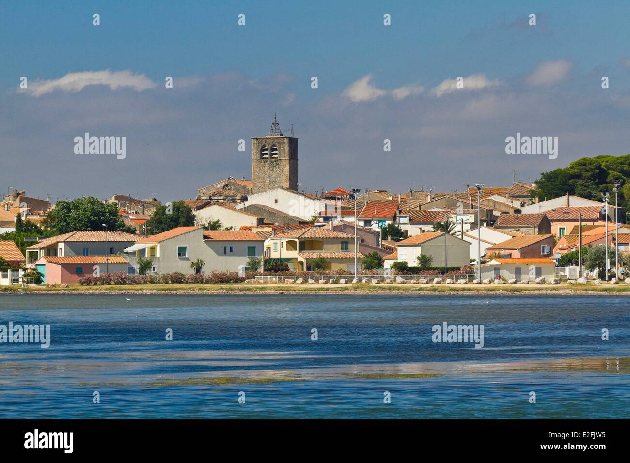 Meze france -Fotos und -Bildmaterial in hoher Auflösung – Alamy