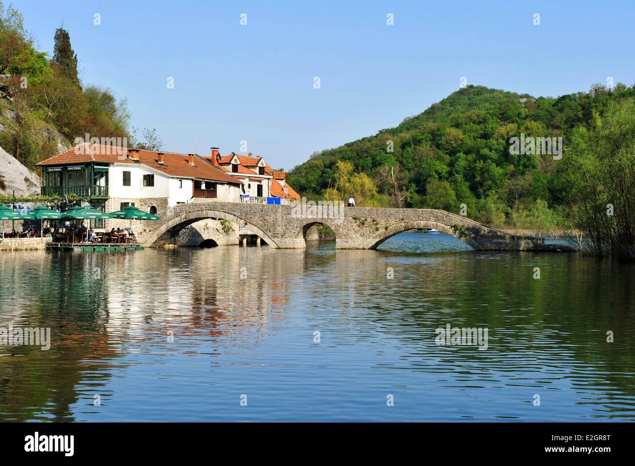 Montenegro-Nationalpark Skadarsko Jezero (Skadar See) Rijeka Crnojevica ...
