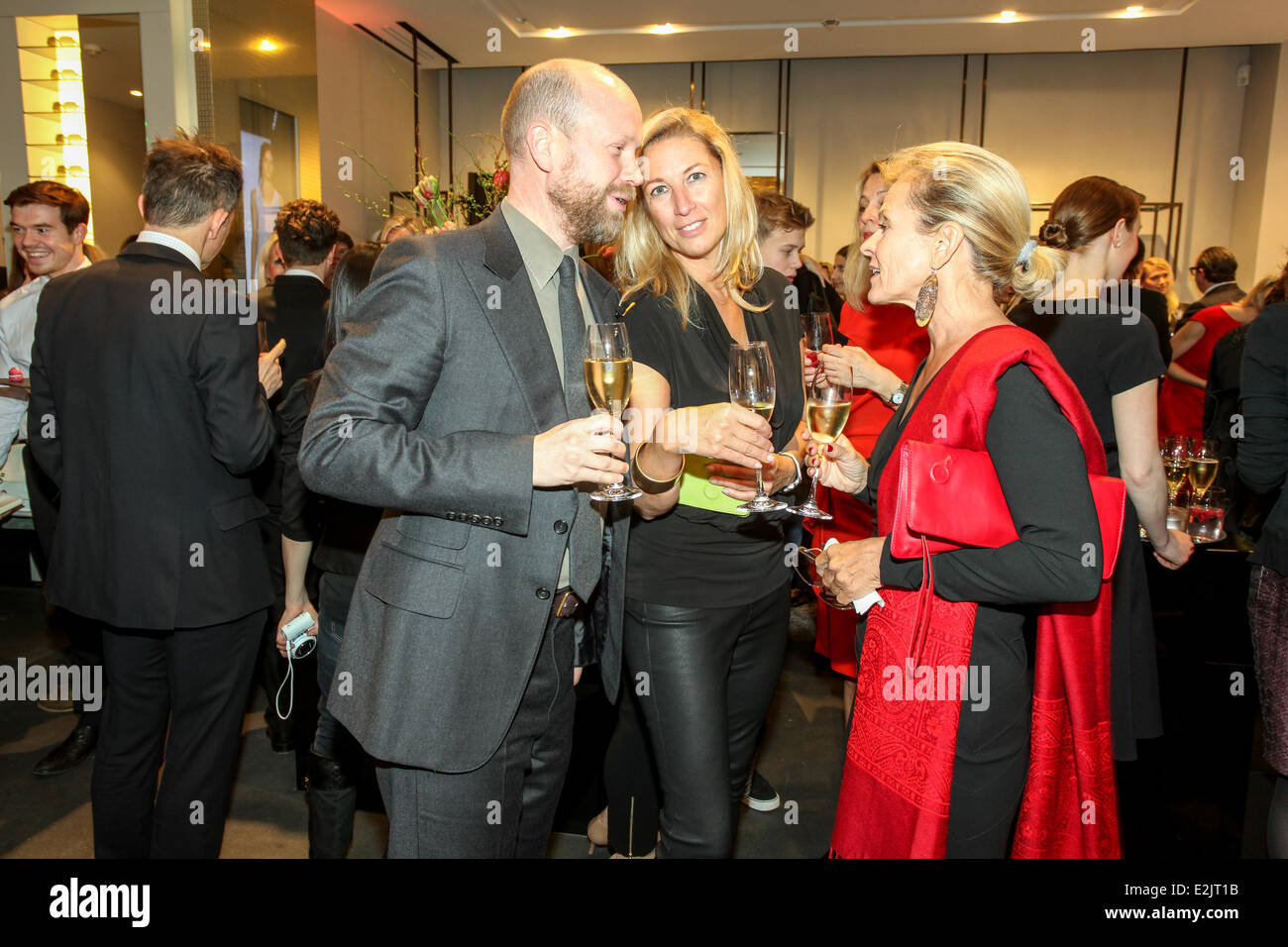 Daniel Wingate und Susanne Schaefer und Andrea L'Arronge bei Escada und ...