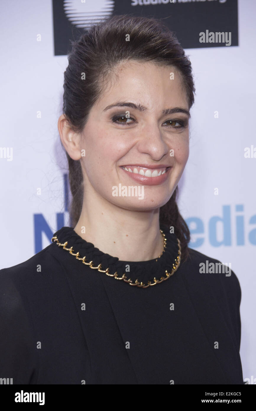 Linda zervakis -Fotos und -Bildmaterial in hoher Auflösung – Alamy