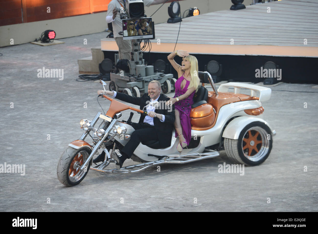 Michelle hunziker stefan raab on -Fotos und -Bildmaterial in hoher ...