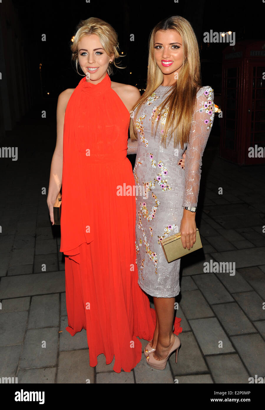 Lydia Rose Bright feiert ihren 22. Geburtstag mit ihrer Mutter und ...