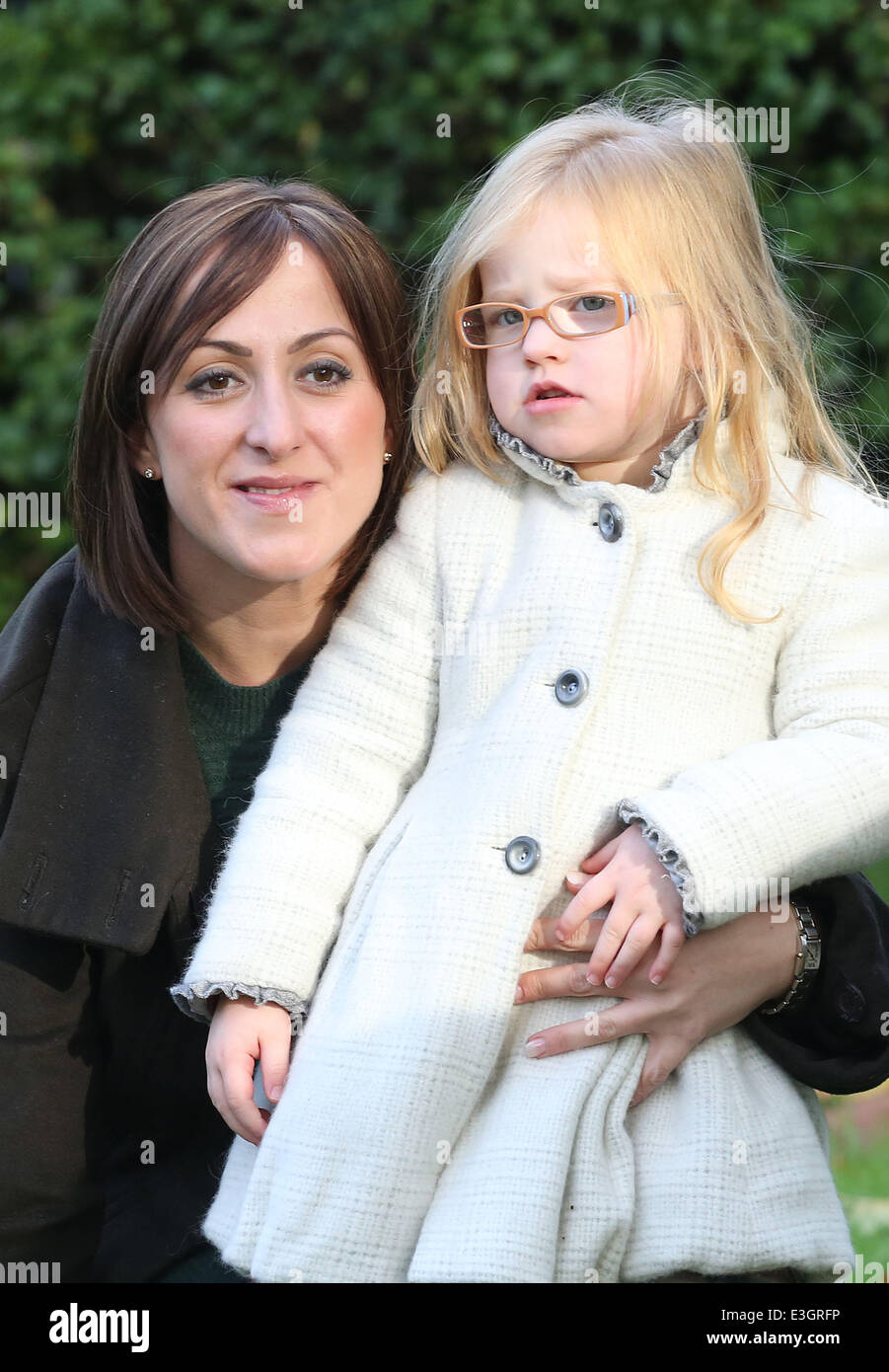 Natalie cassidy tochter elizabeth -Fotos und -Bildmaterial in hoher ...