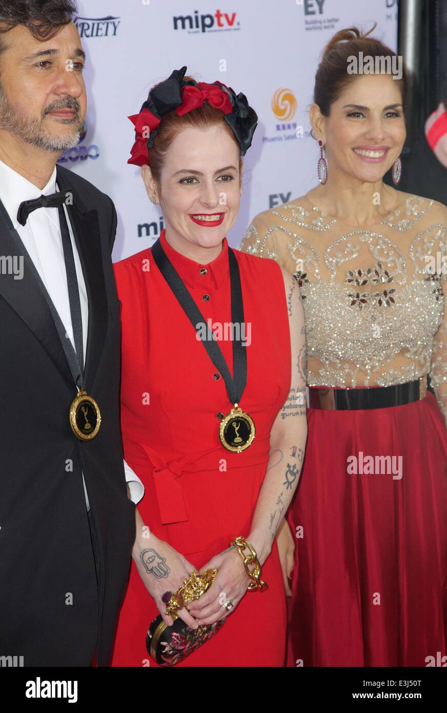 Die internationalen Academy of Television Arts & Sciences präsentiert ...