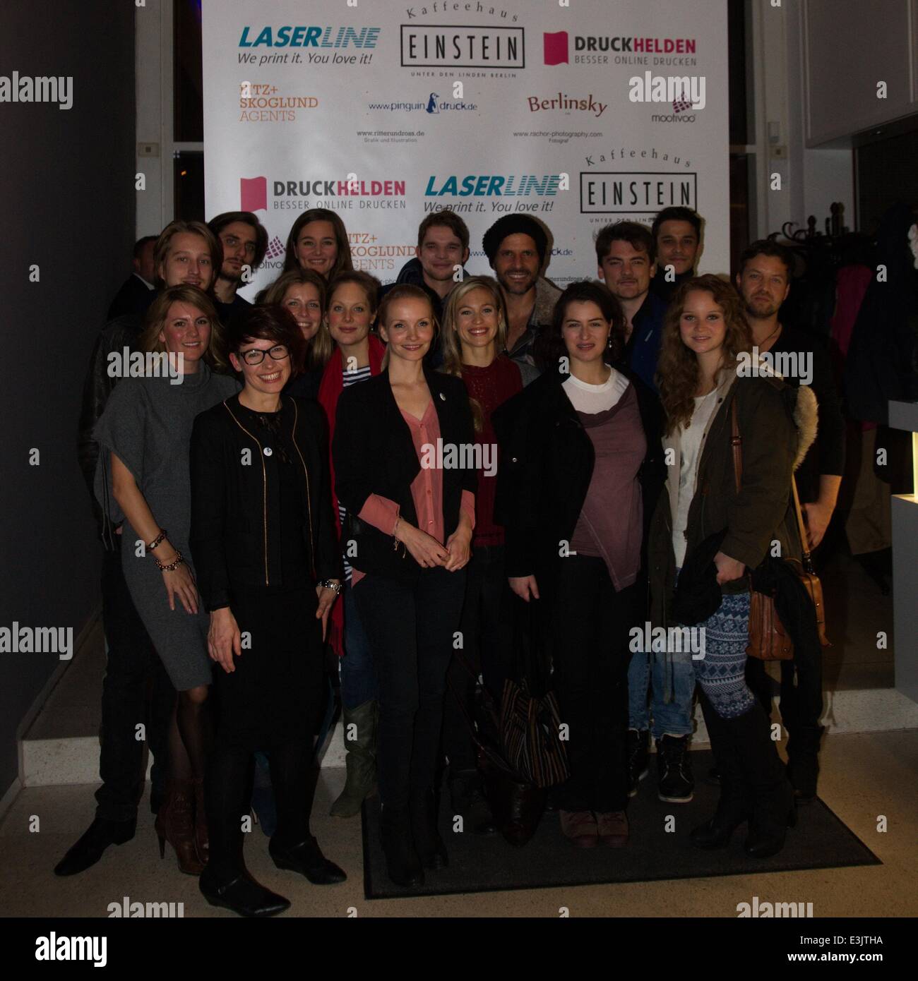 Charity-Vernissage zur Unterstützung von Schulen in Haiti bei Galerie ...