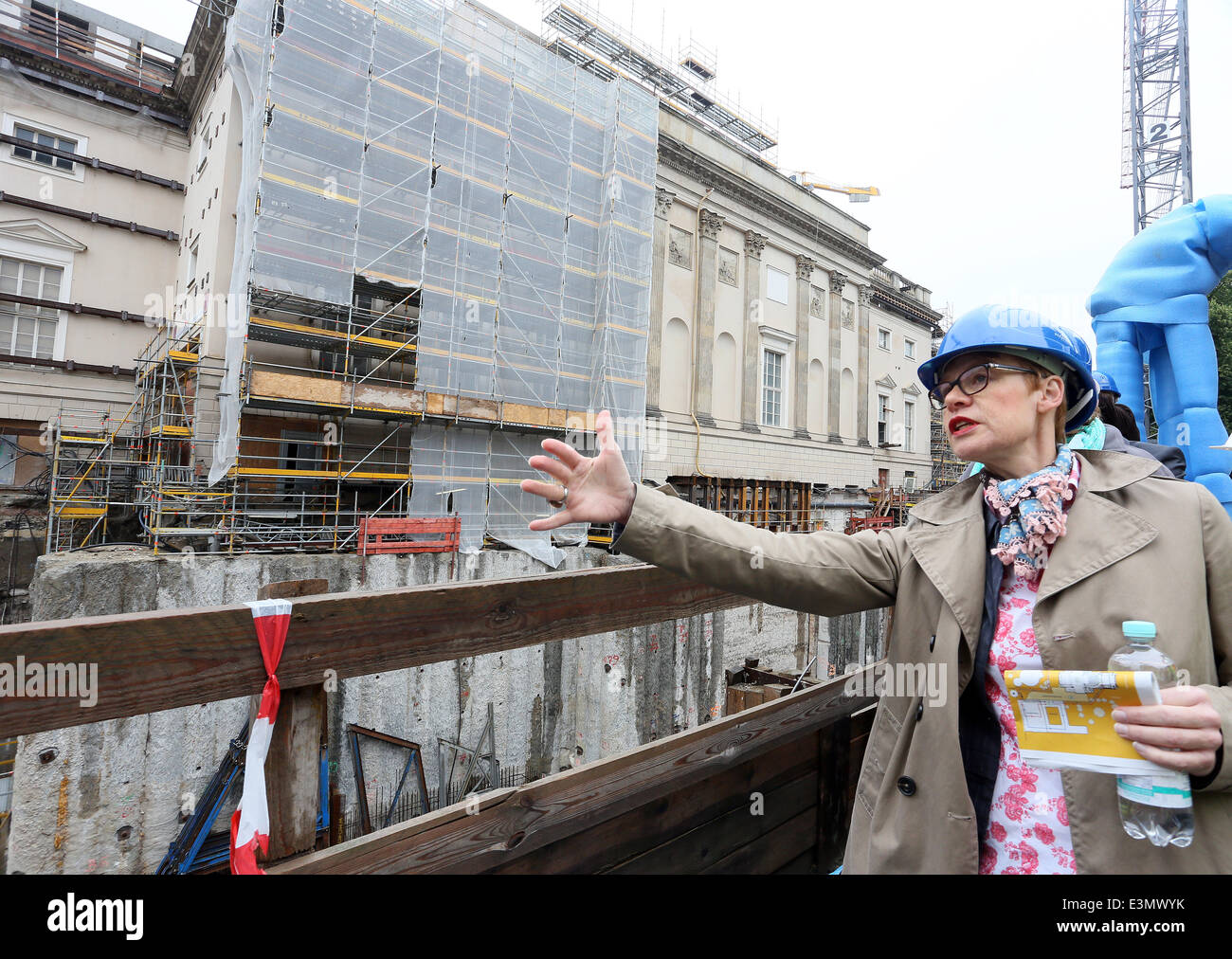 Regula luescher -Fotos und -Bildmaterial in hoher Auflösung – Alamy