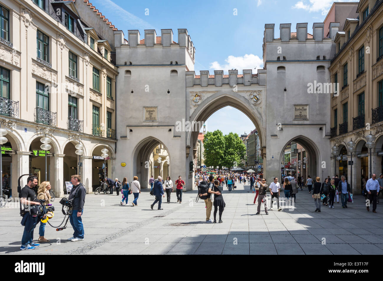 Fußgängerzone münchen -Fotos und -Bildmaterial in hoher Auflösung – Alamy