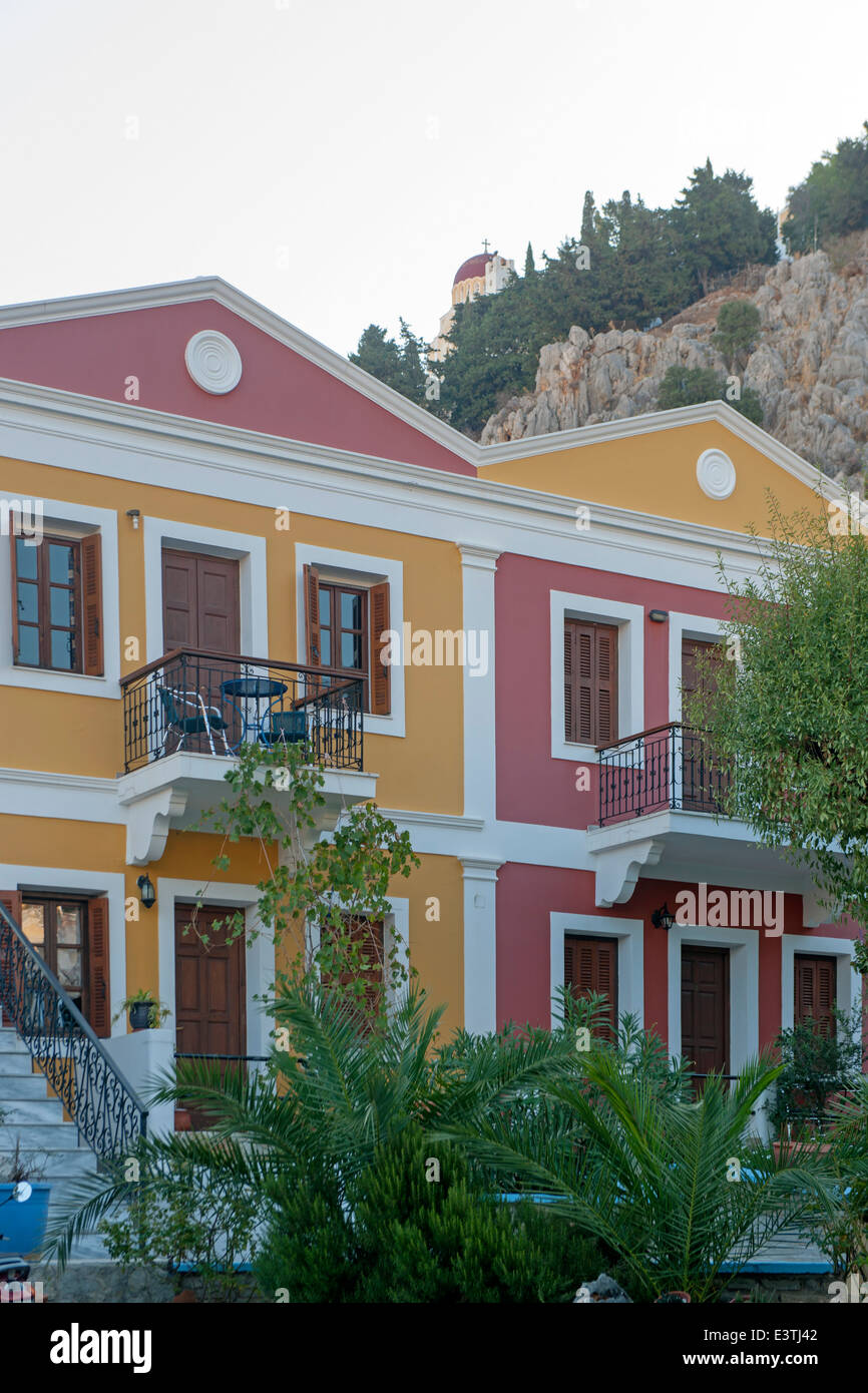 Symi greece hotel -Fotos und -Bildmaterial in hoher Auflösung – Alamy