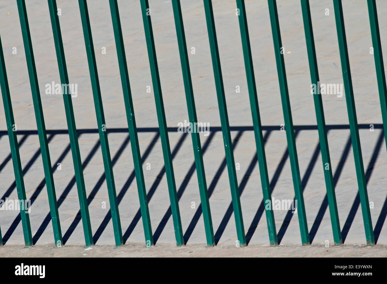 Rail fencing -Fotos und -Bildmaterial in hoher Auflösung – Alamy