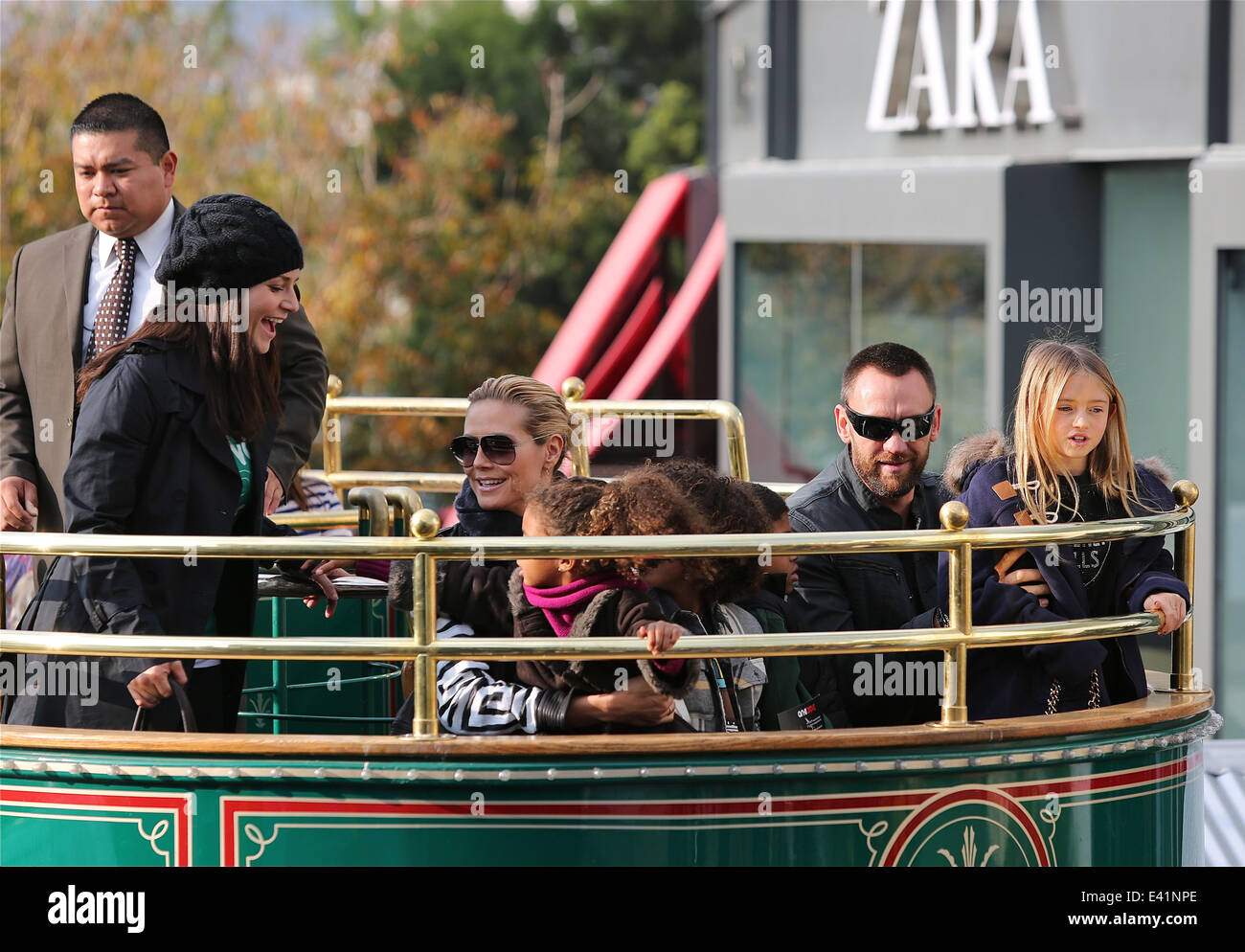 Heidi Klum verbringt den Tag im The Grove mit ihren vier Kindern und ...