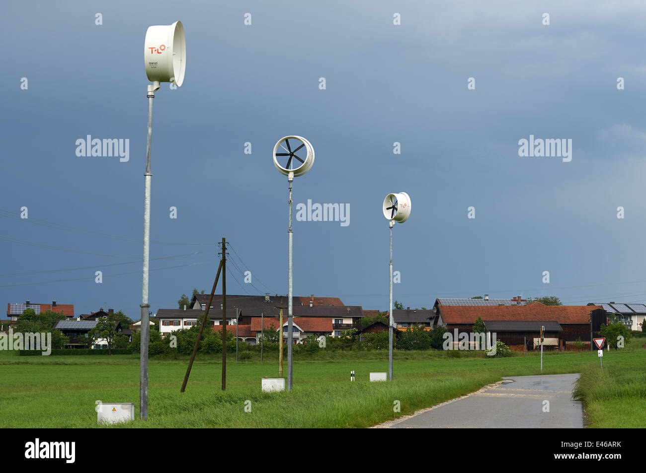 T4L Enflo Windtec 0110 Mikro Windturbinen Stockfotografie - Alamy