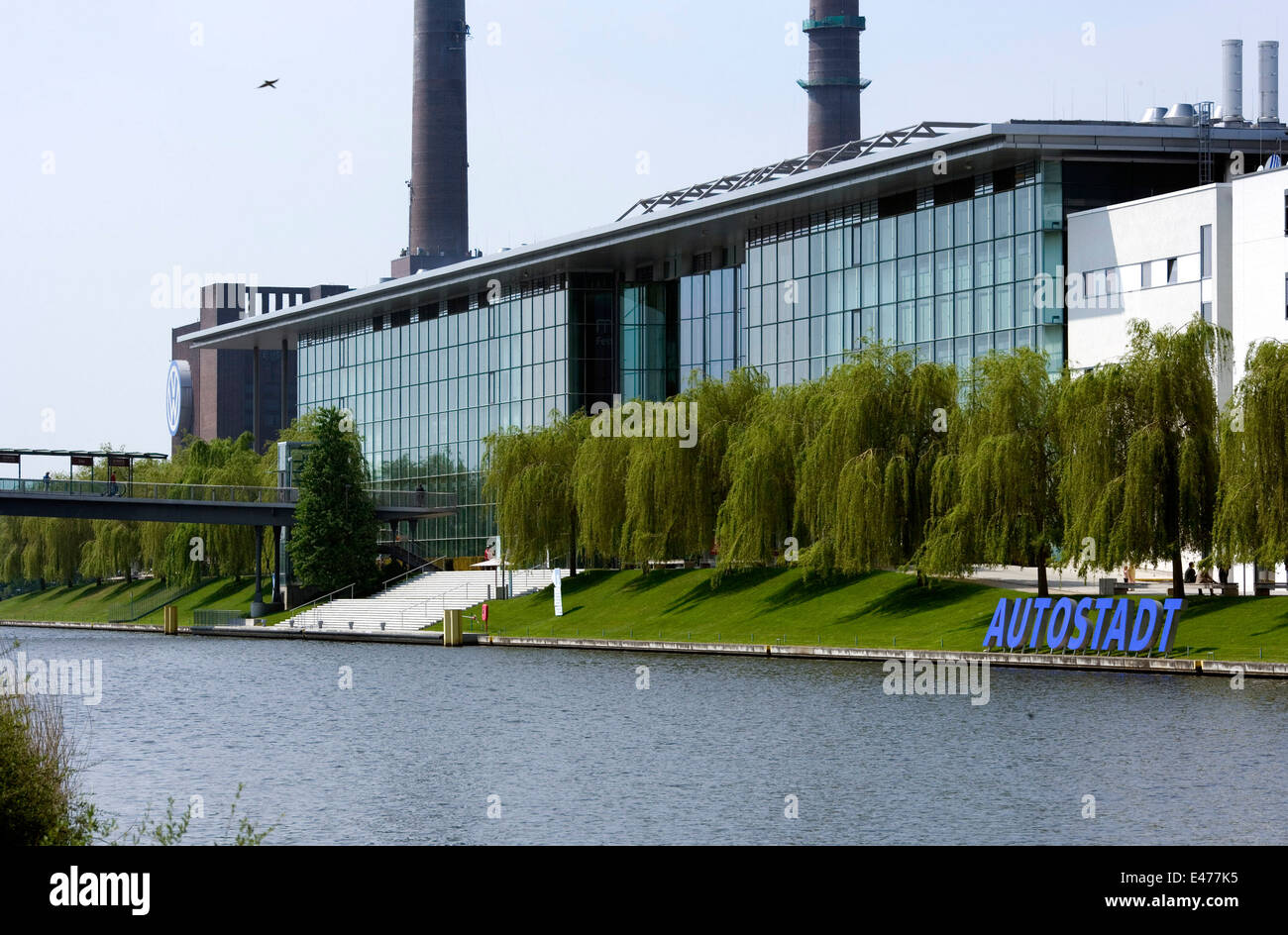 Volkswagen factory wolfsburg autostadt -Fotos und -Bildmaterial in ...
