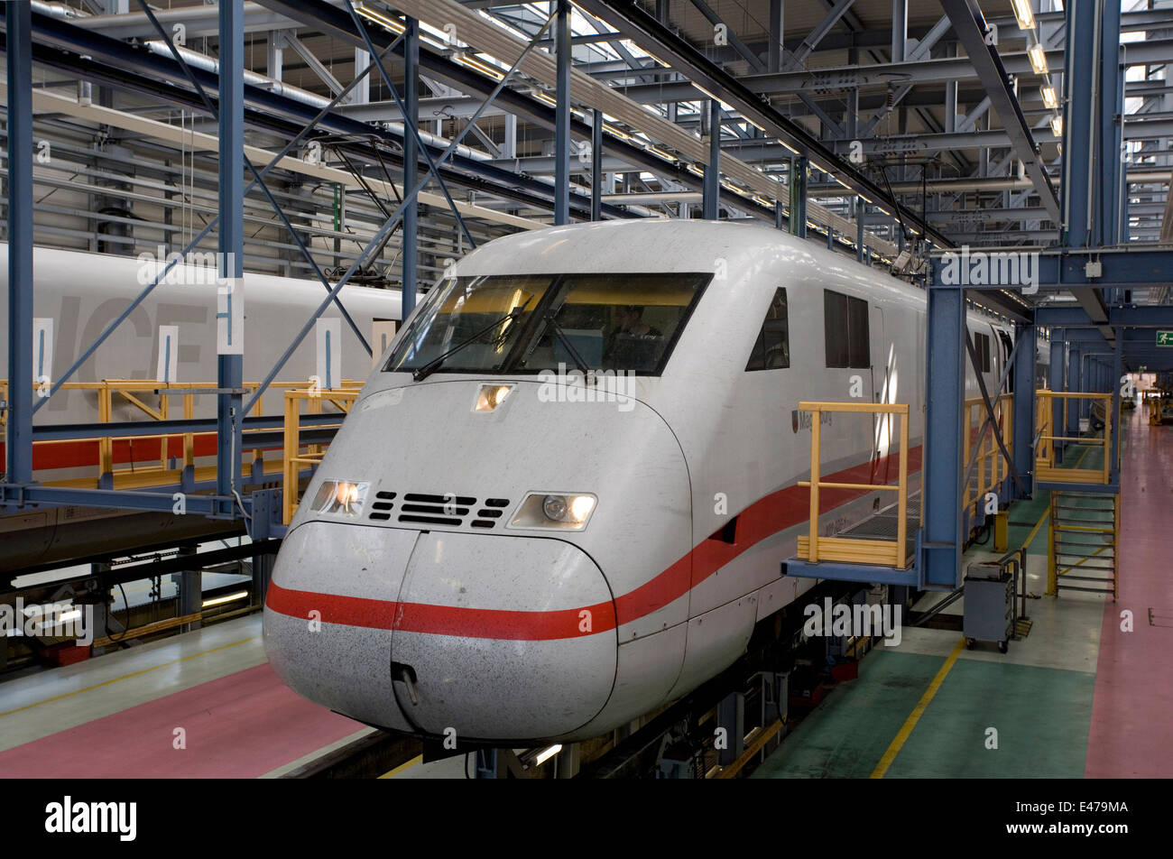 Db ice train -Fotos und -Bildmaterial in hoher Auflösung – Alamy