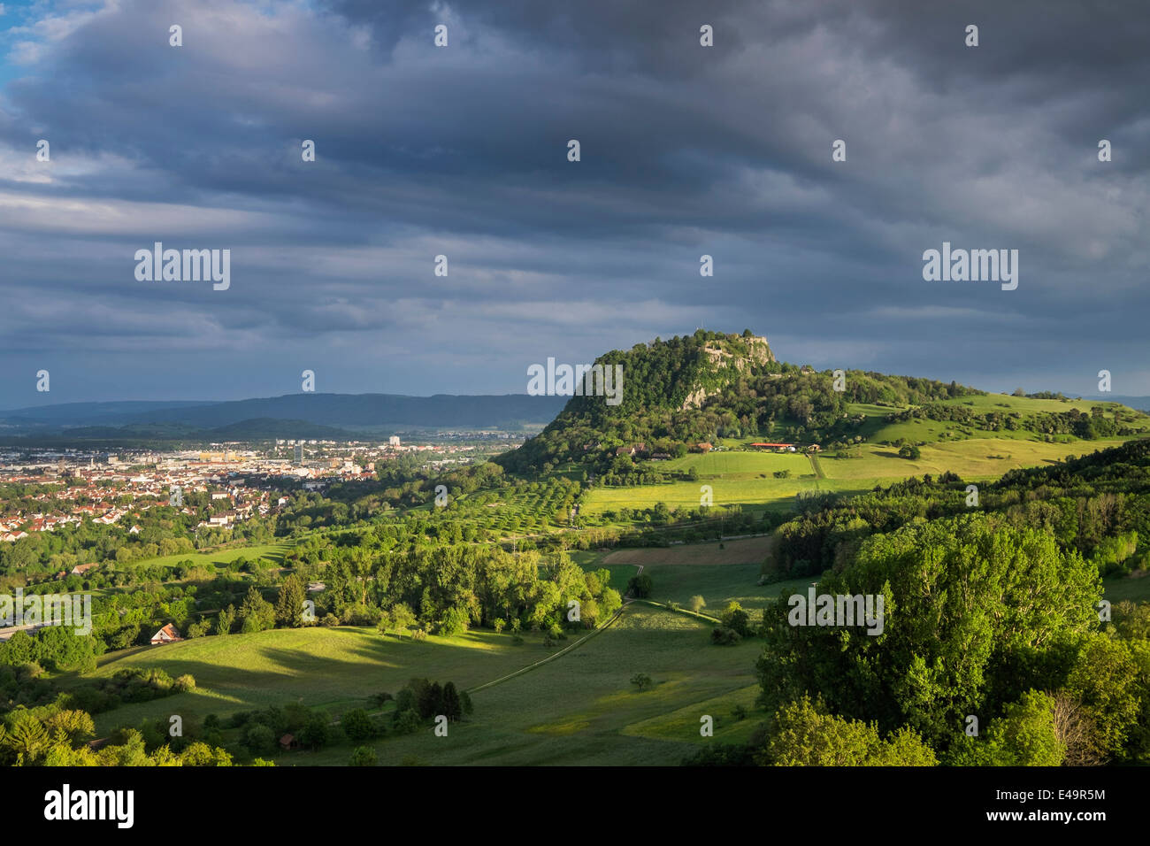 Singen hohentwiel -Fotos und -Bildmaterial in hoher Auflösung – Alamy