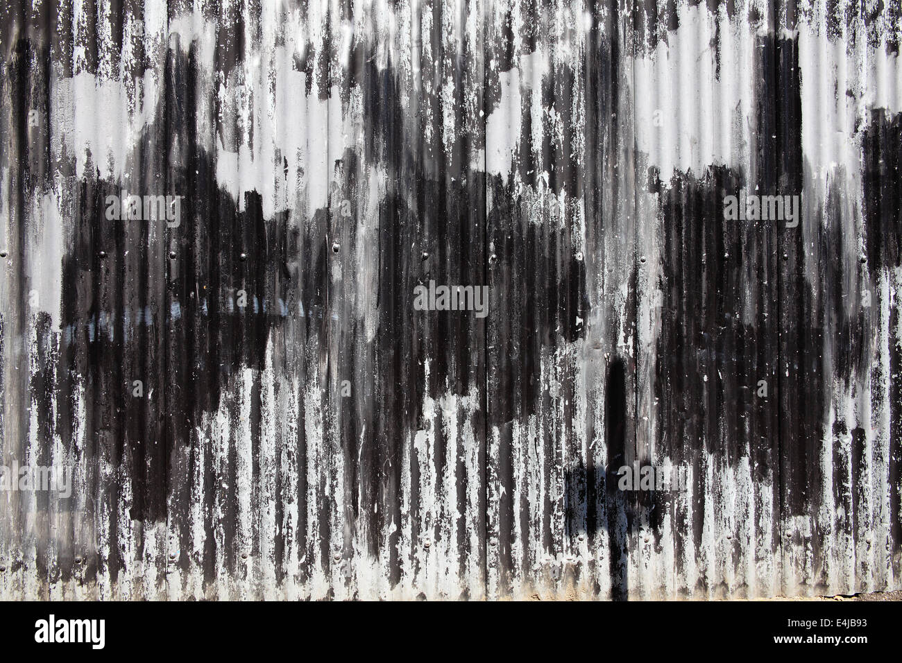 Altes wellblech -Fotos und -Bildmaterial in hoher Auflösung – Alamy