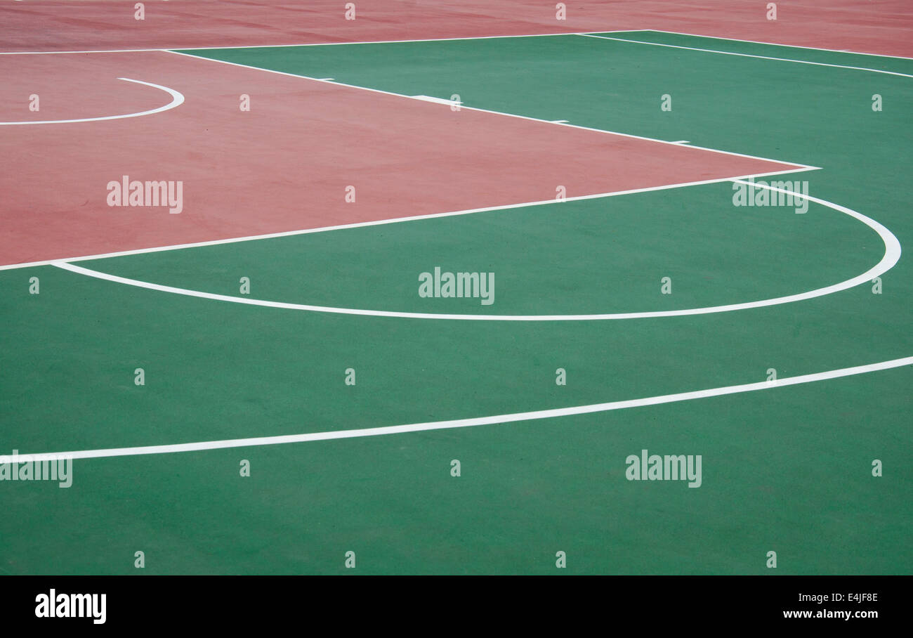 Rotes basketballfeld -Fotos und -Bildmaterial in hoher Auflösung – Alamy